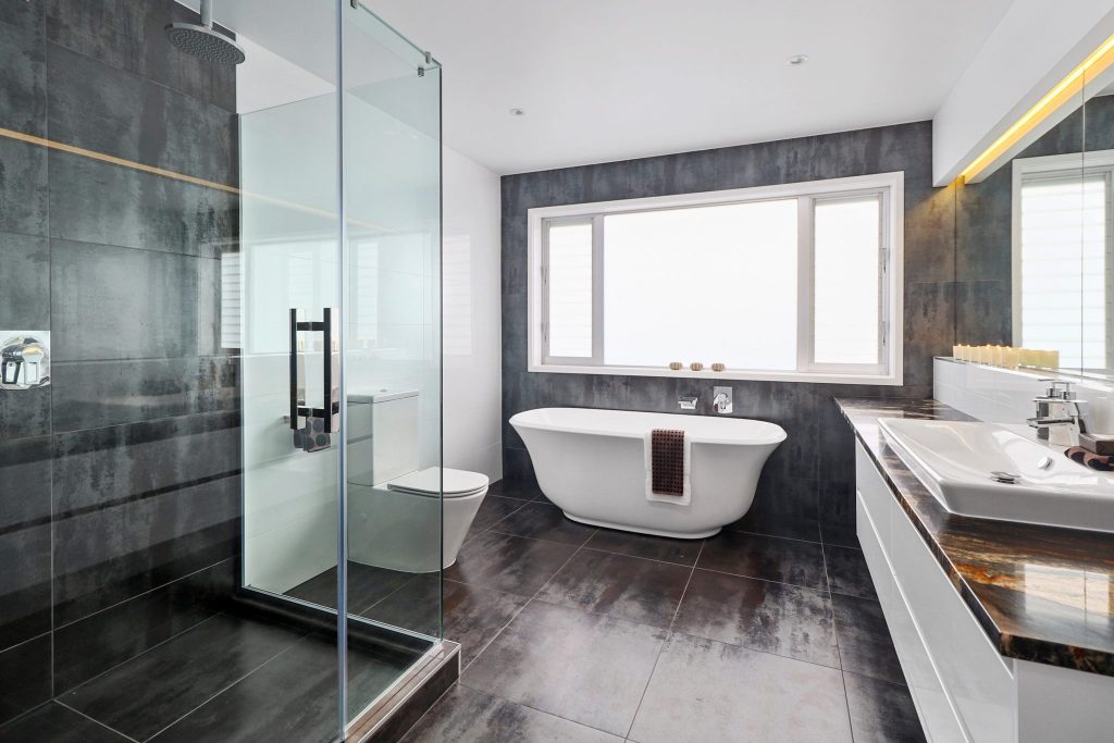 Square Shape 10mm Frameless Showers-Shower size 900*(1100-1200mm) with ...